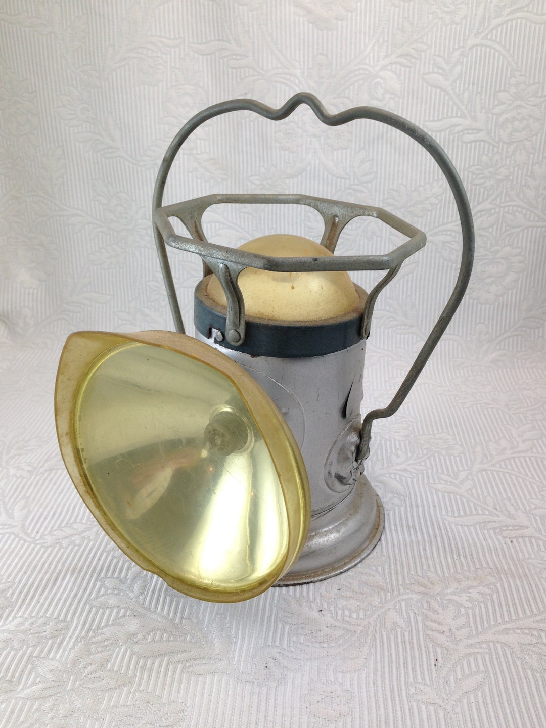 Vintage Delta Powerlite Lantern 1937 Model Made in Marion Indiana 04457 ...