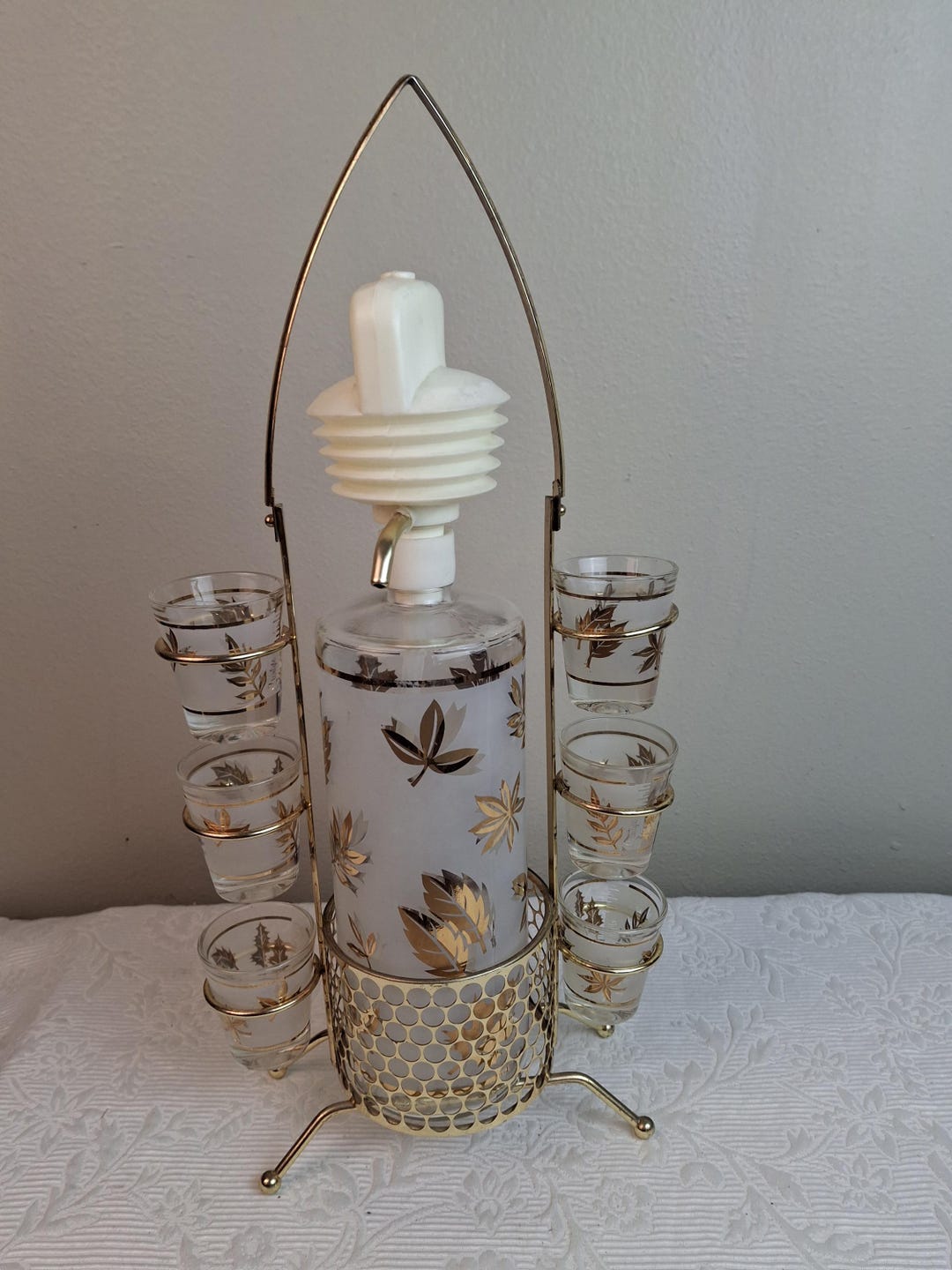 Vintage Mid Century Modern Atomic Age Starlyte Bar Set in a Golden Leaf ...