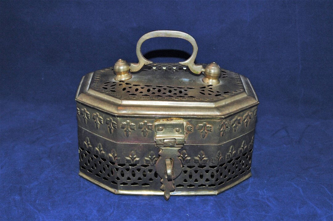 Vintage Brass Purse/storage Box With Floral Design and Punched Decor 7 ...