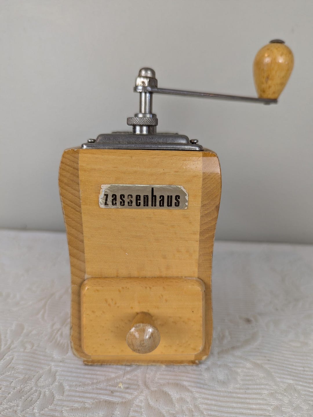 Vintage Coffee Grinder by Zassenhaus of Germany Wood and Steel Construction 04557 - Etsy