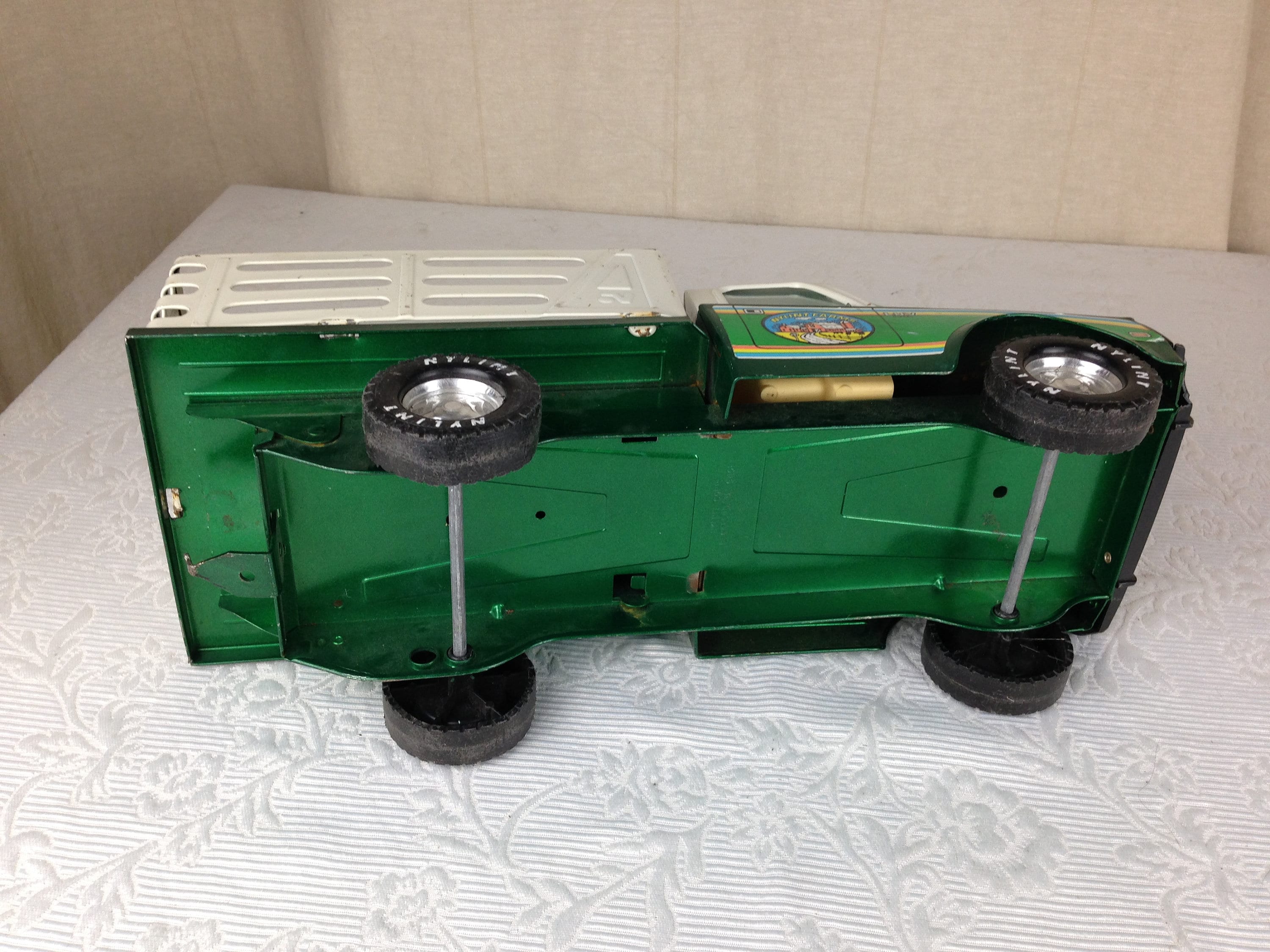 Vintage Nylint Pressed Steel 'Nylint Farms' Stake Truck Original Color ...