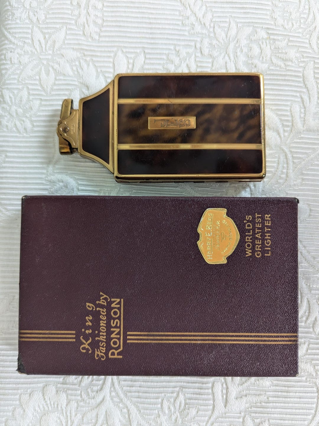 Vintage Ronson King Cigarette Case With Attached Lighter in Original ...