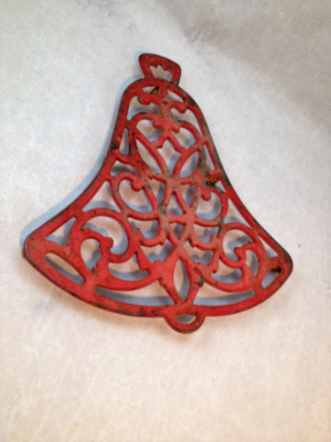 Vintage Cast Iron Bell Shaped Trivet or Wall Hanger 10 by 9 - Etsy