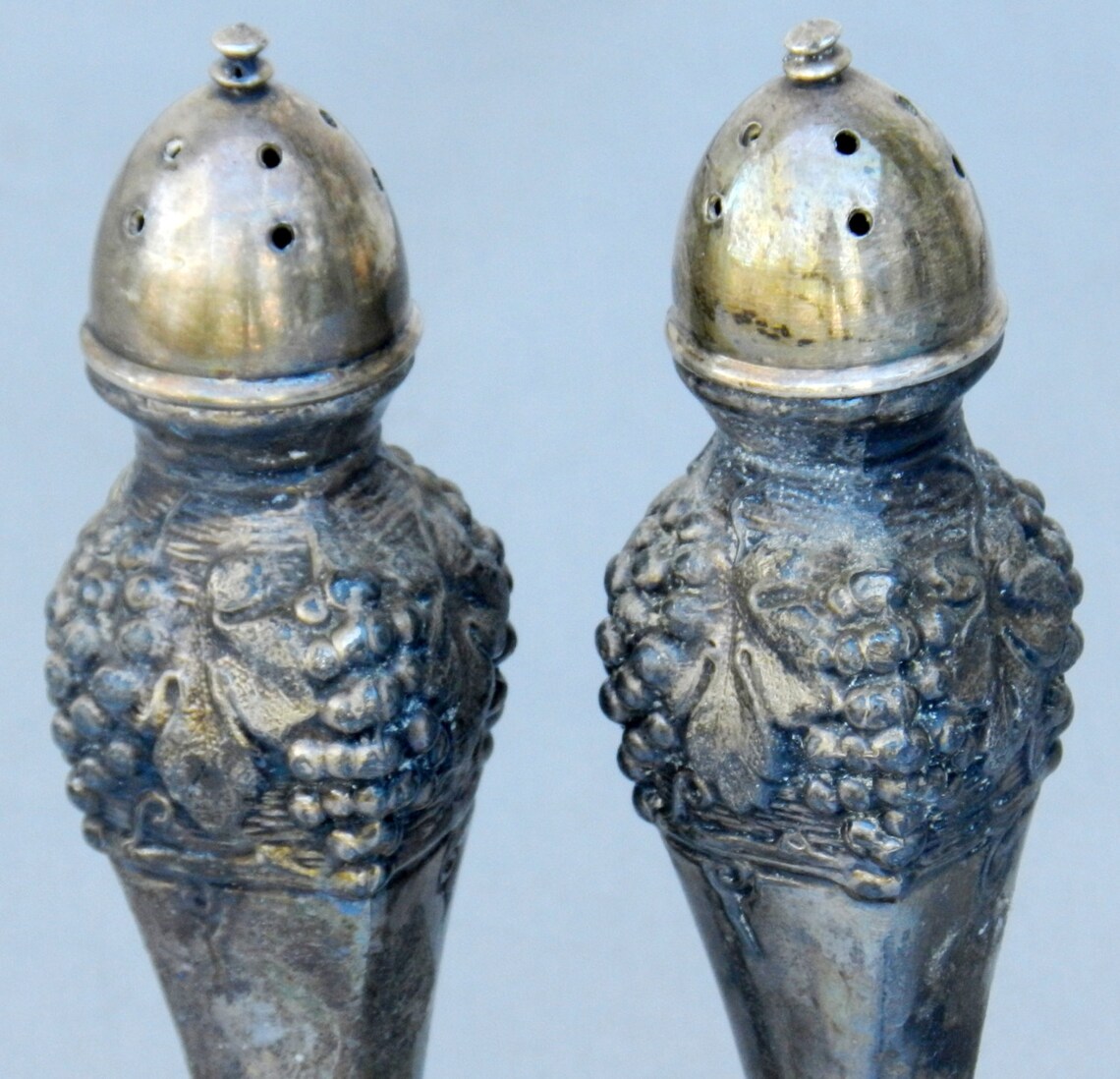 Vintage Salt and Pepper Shakers Electro Plate Over Lead Grape - Etsy