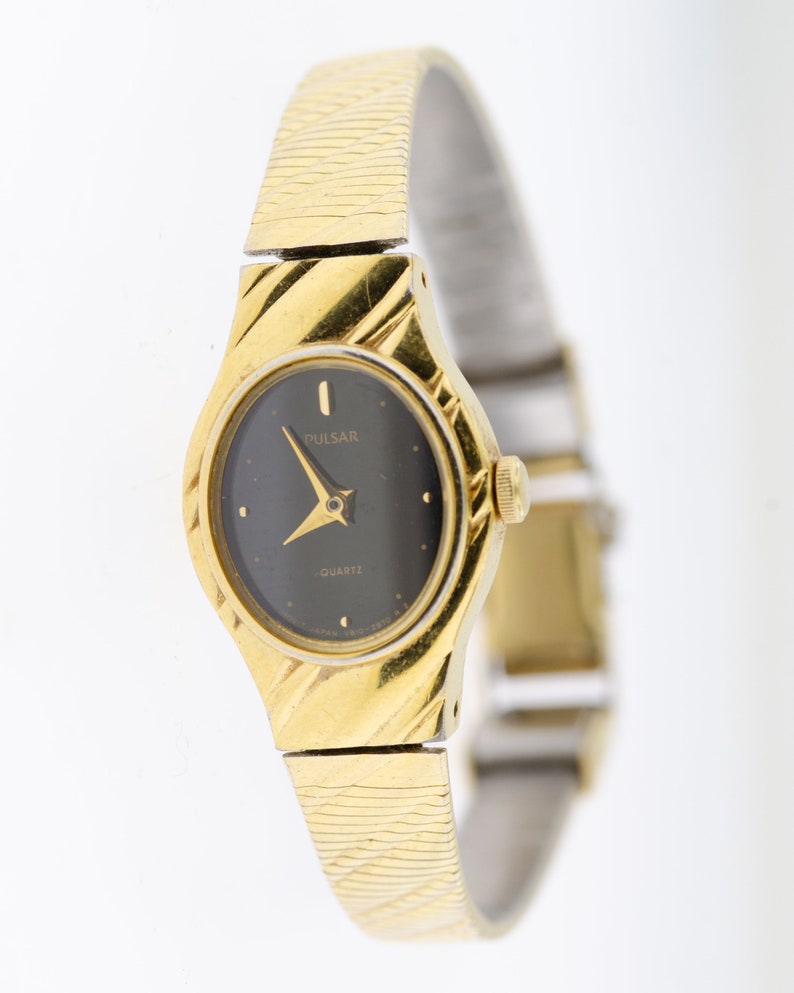 Vintage Pulsar V810-5890 Black Dial Gold Tone Quartz Watch - Etsy