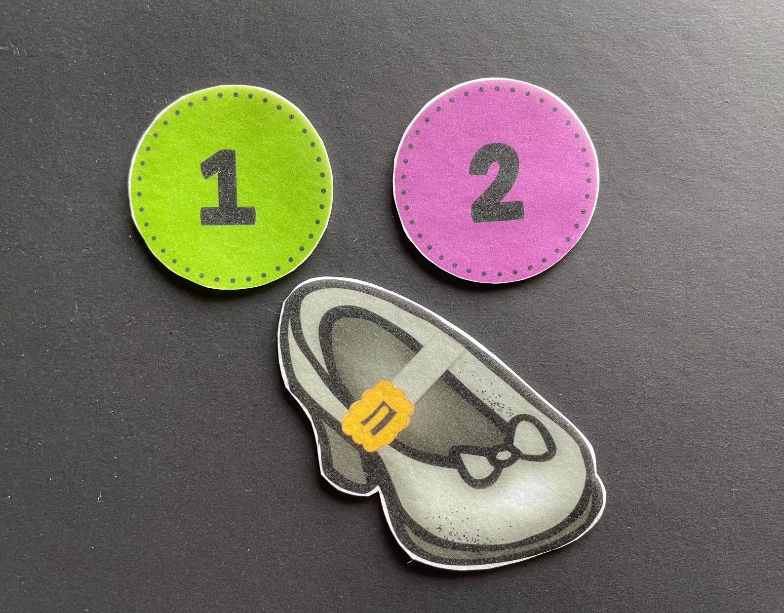 One Two Buckle My Shoe Felt Board Pieces // Flannel Board - Etsy