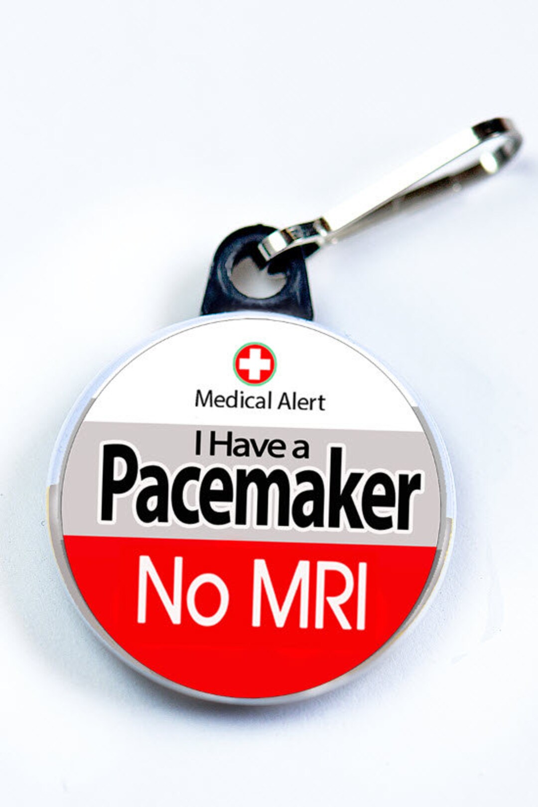 Medic Alert, I Have a Pacemaker - No MRI, Pin Button With Zipper Pull ...