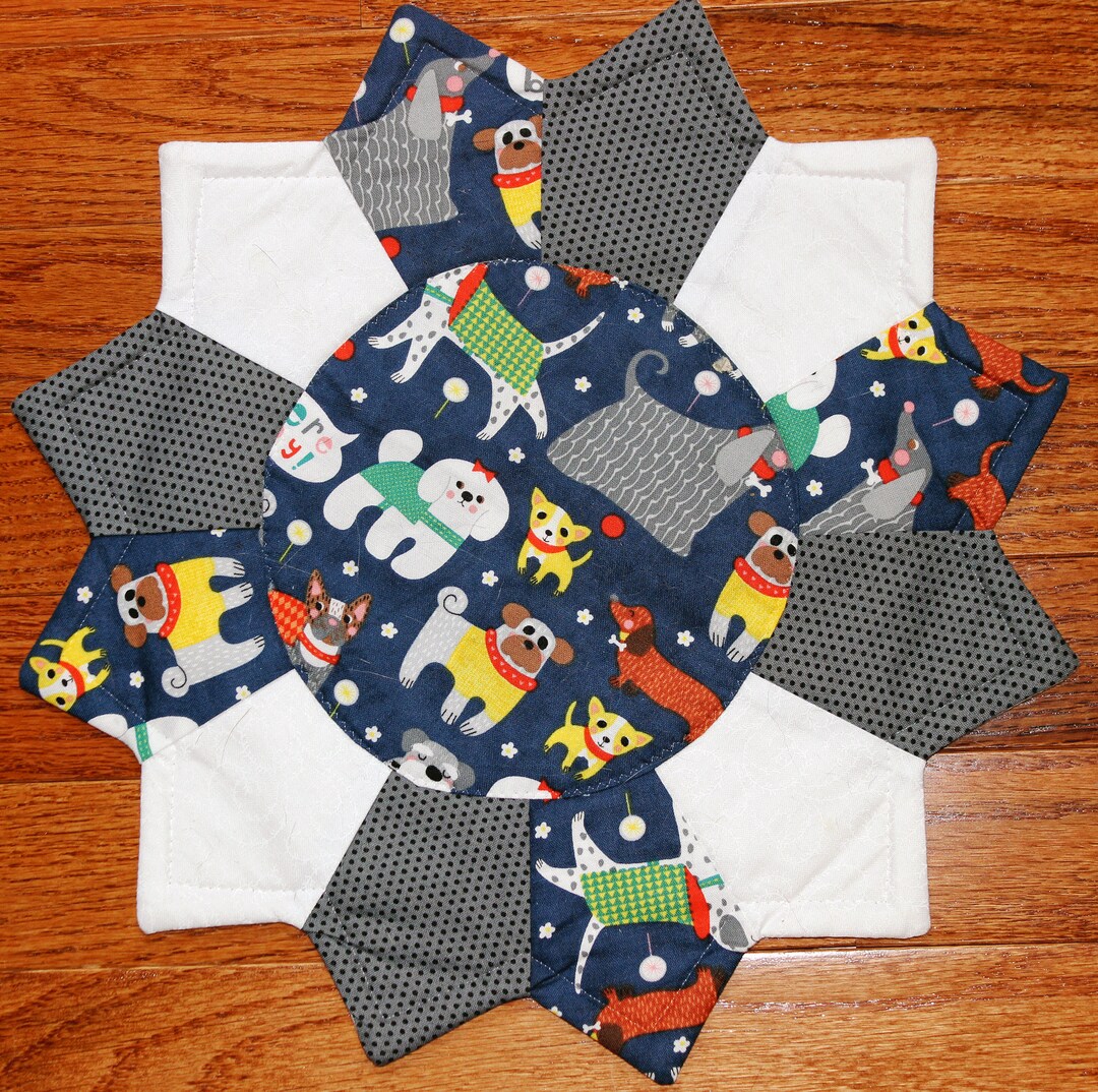 Small Quilted Centerpiece ,table Topper, Candle Mat Trivet, Home Decor ...