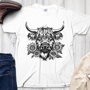 Highlander Cow With Flowers Digital SVG Cut, Vector Image,highland Cow ...