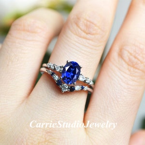 Vintage Blue Sapphire Ring Engagement Set - Oval Blue Stone Promise ...