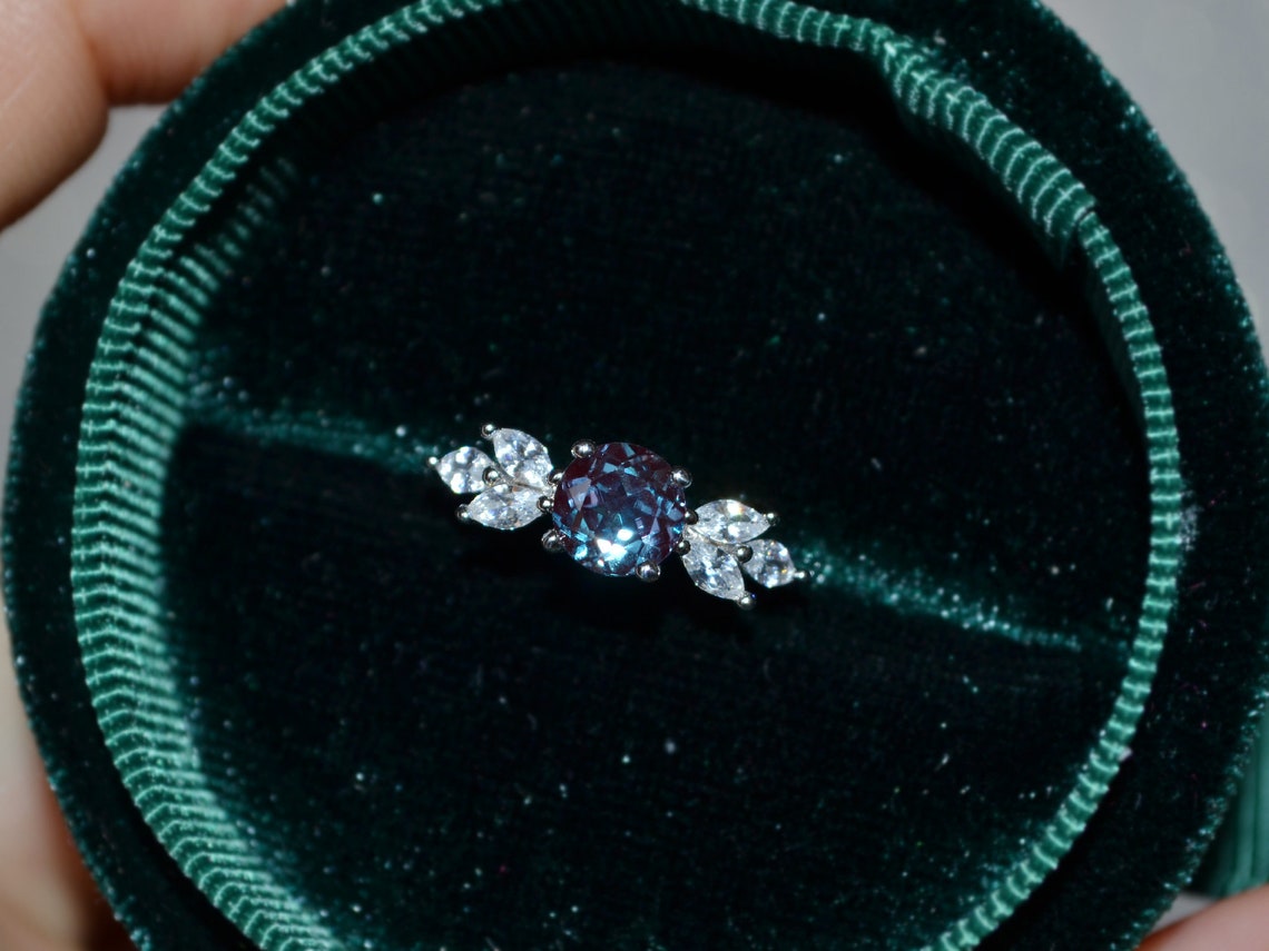 Alexandrite Ring Set for Women/ Engagement Ring Set/sterling - Etsy