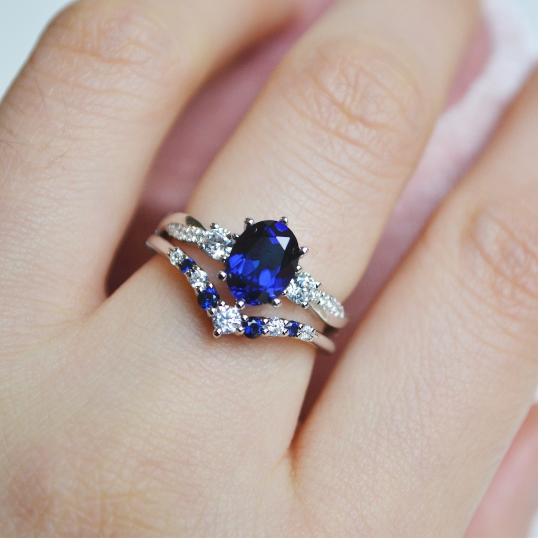 Blue Sapphire Engagement Ring Set Twist Band/ 3 Stone Ring Cluster ...