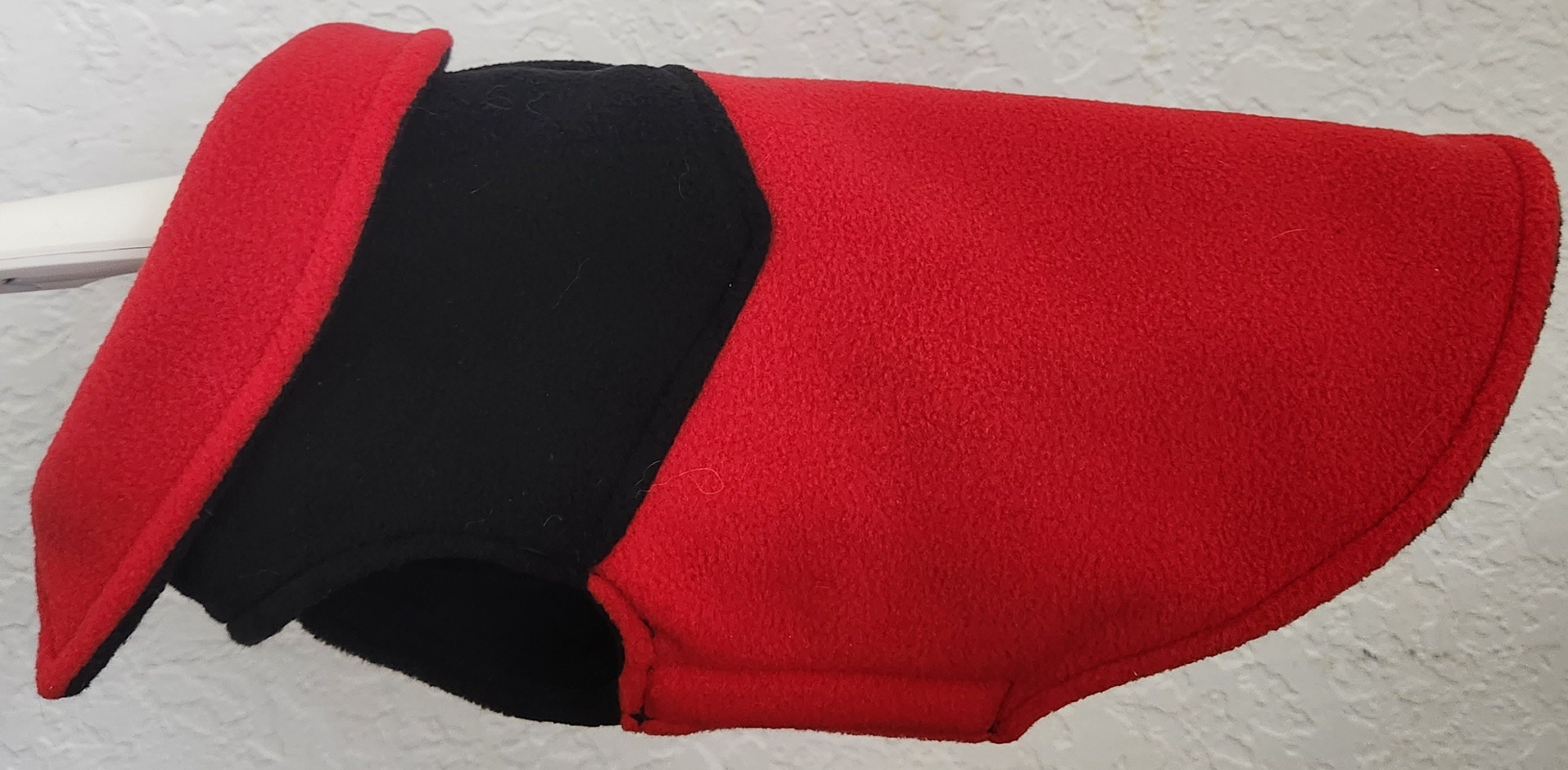 Fashionable and Functional Red and Black Dog Sweatshirt Keep Your Pet ...