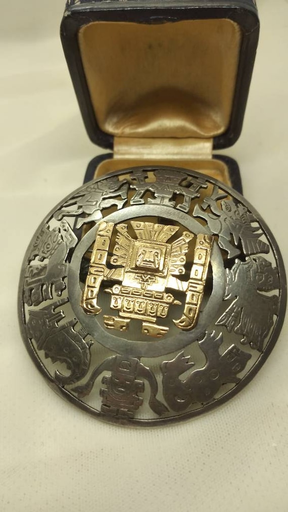 Ancient Peruvian gold and silver Mayan brooch and pen… - Gem