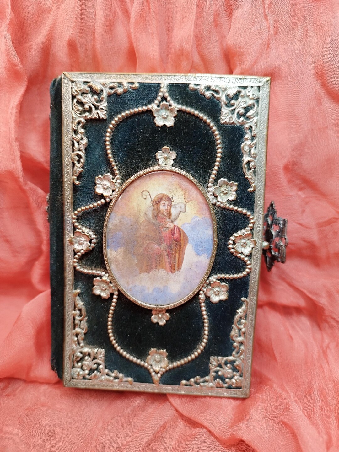 Antique Religious Missal Book France Limoges Chez Barbou Frères Art ...