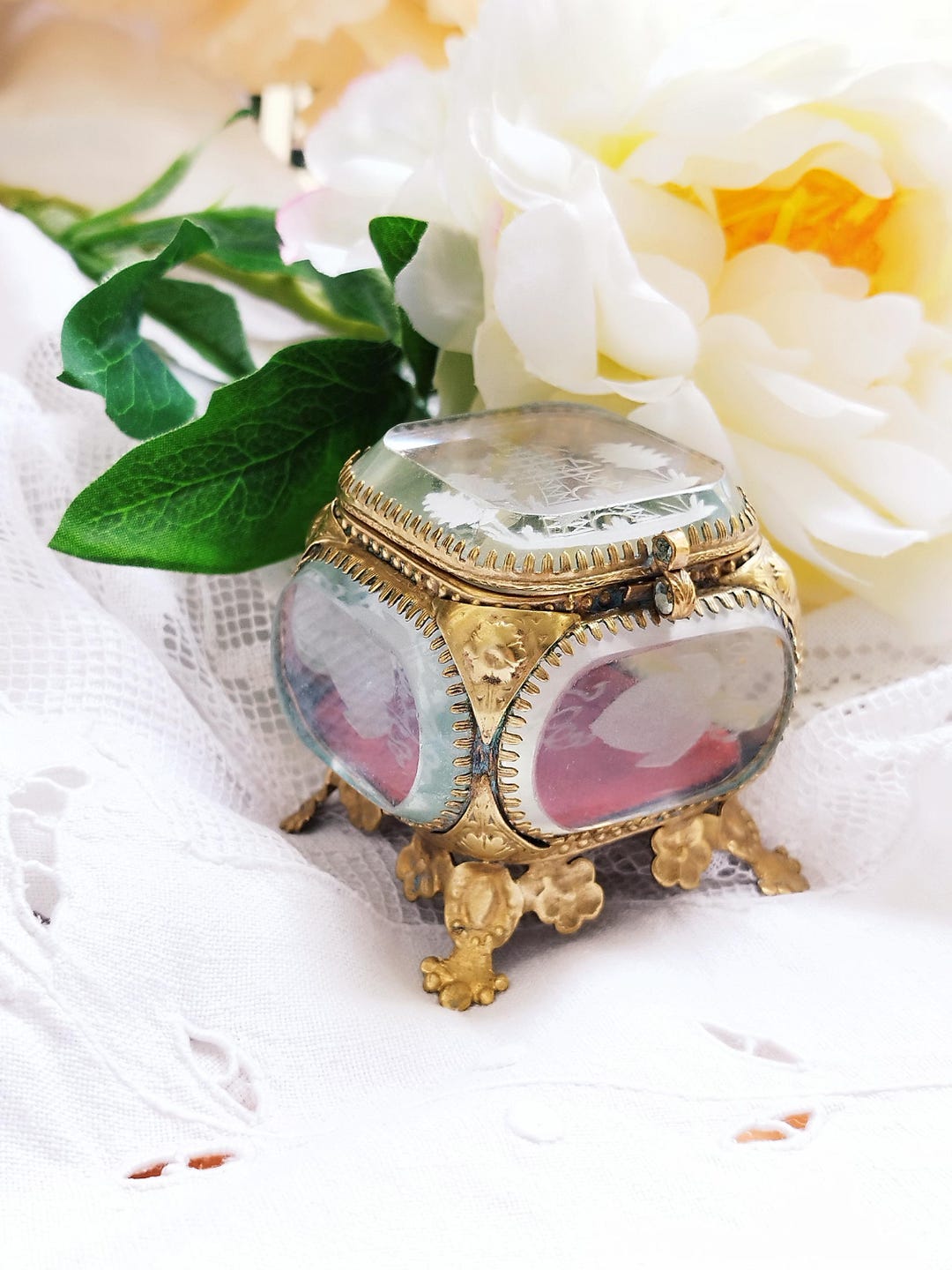 Antique French Box Display Case Cut Crystal Engraved Ormolú 19th ...