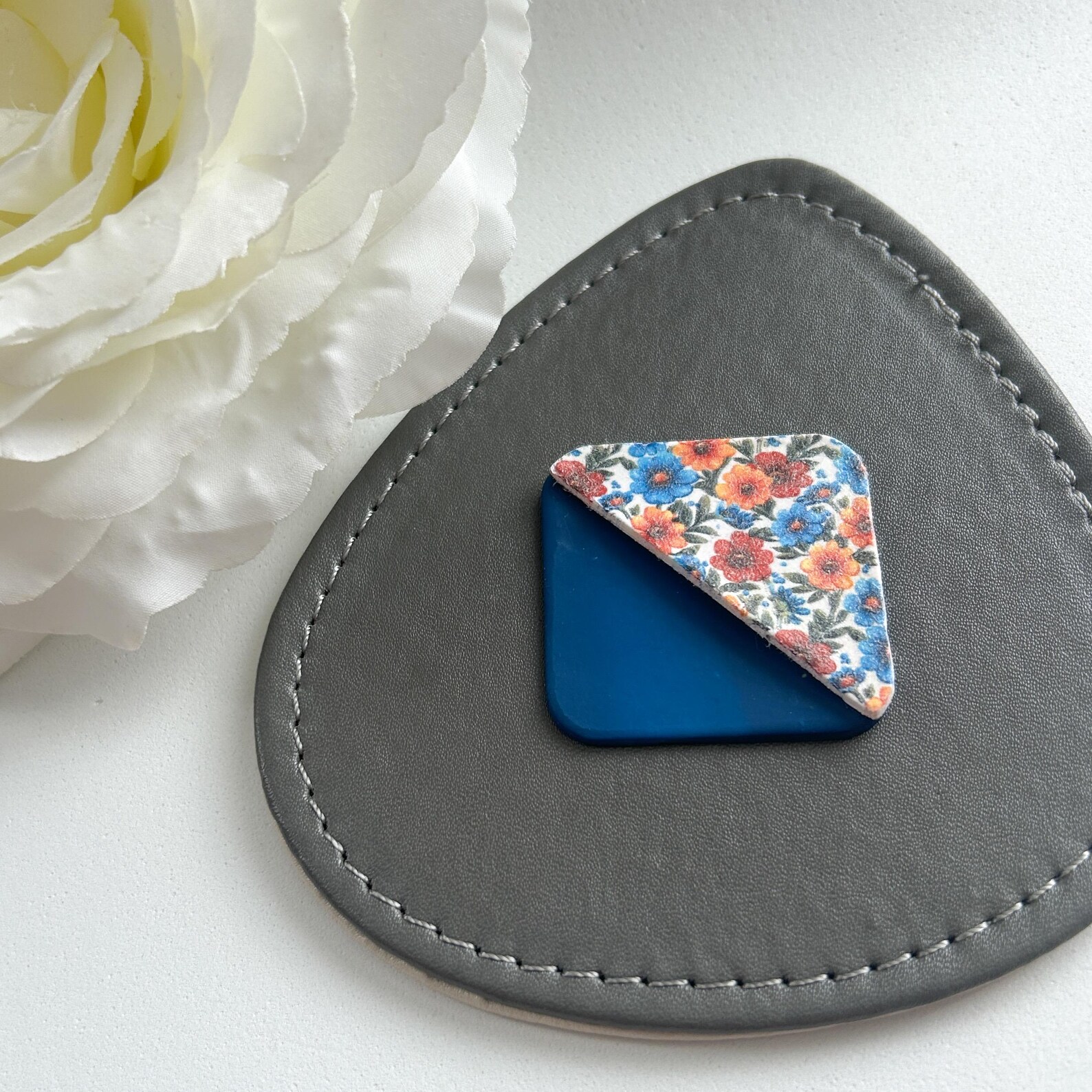 Handmade Polymer Clay Corner Bookmark, Teacher Gift (40mm) - Etsy