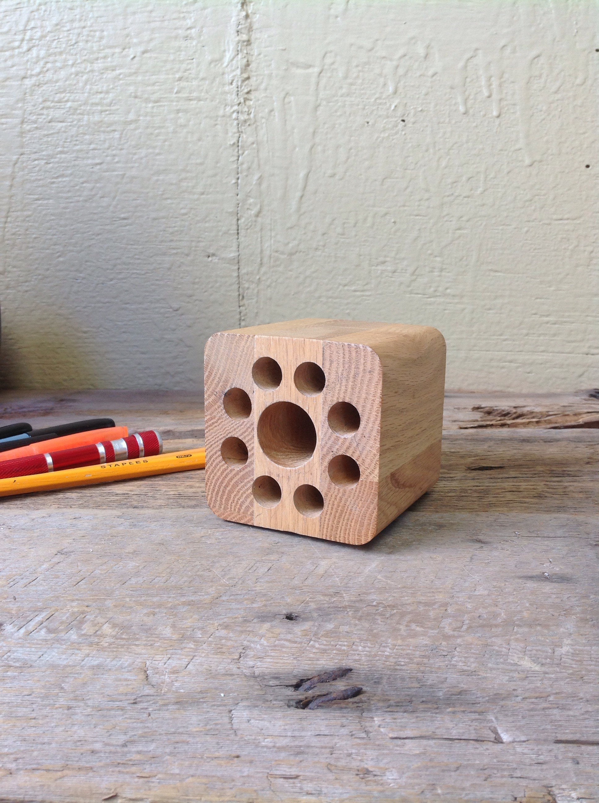Cube Pencil Holder Minimalist Format in Vintage Oak - Etsy UK