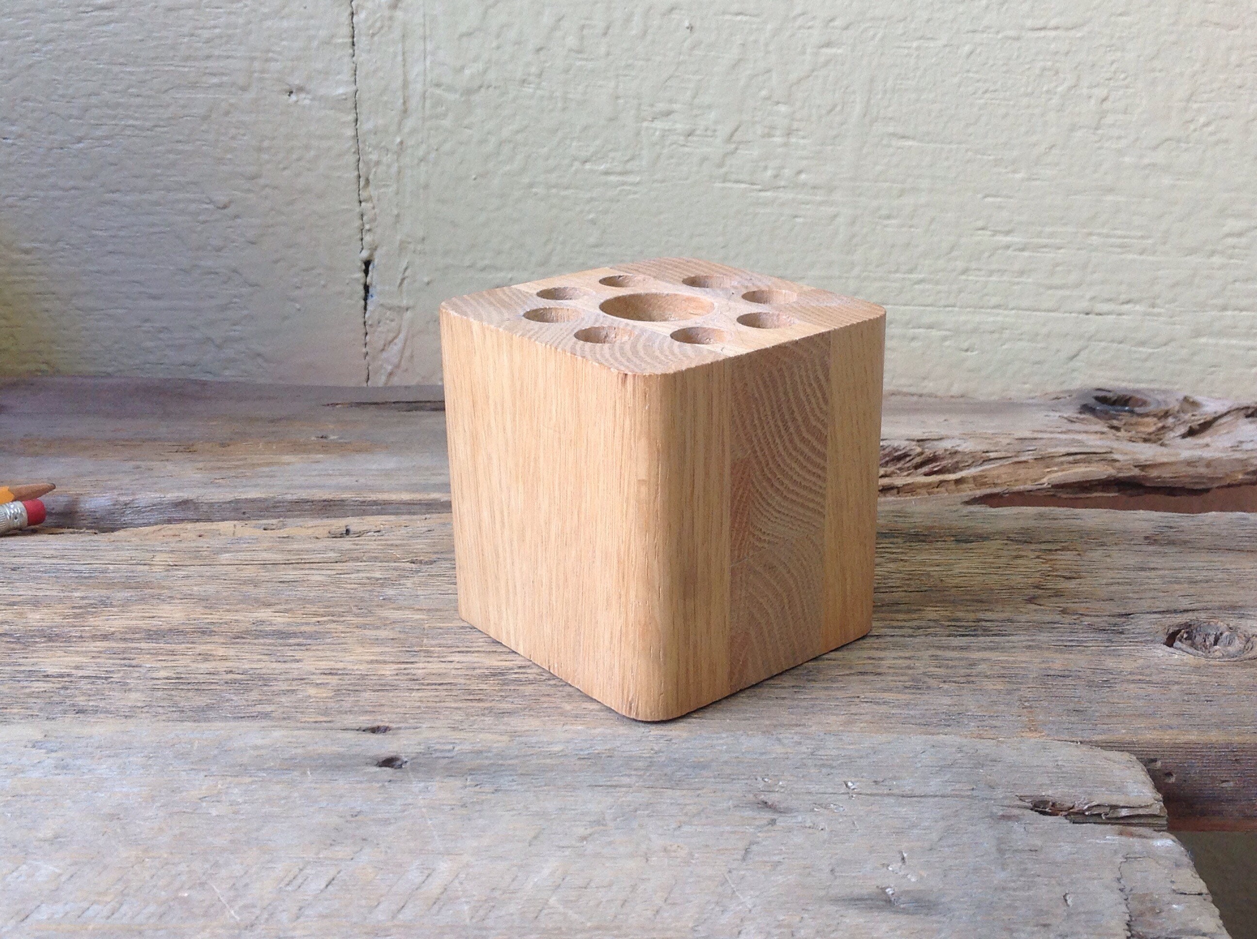 Cube Pencil Holder Minimalist Format in Vintage Oak - Etsy UK