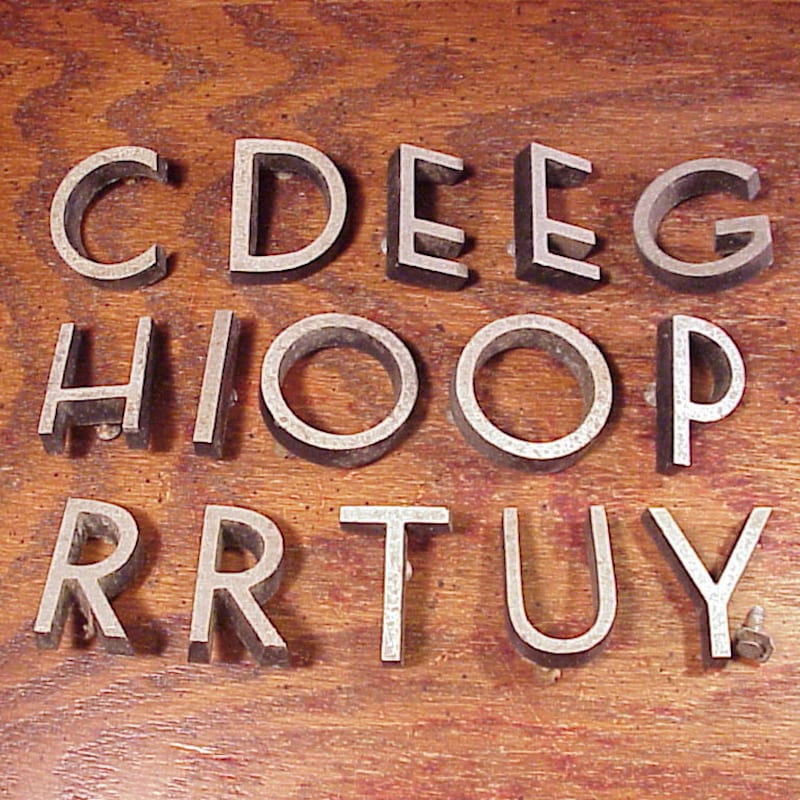 Vintage Sign Letter - Etsy