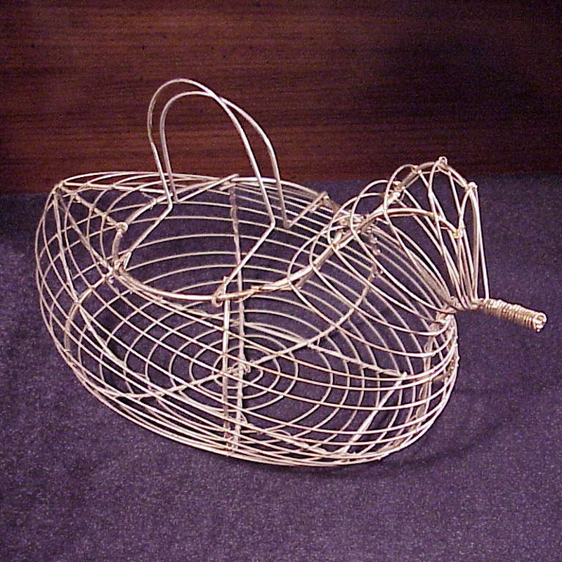 Chicken Shaped Wire Basket - Etsy