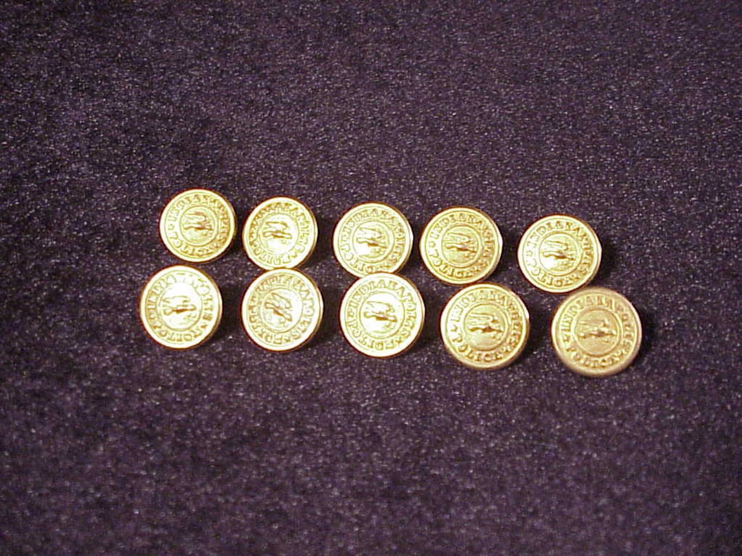 Lot of 10 Vintage Indianapolis Police Gold Tone Metal Uniform Buttons ...
