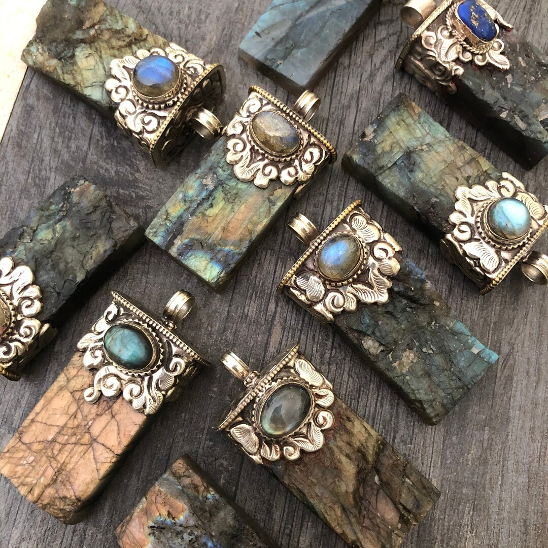 Huge Labradorite Big Stone Necklace Labradorite Pendant Purple ...