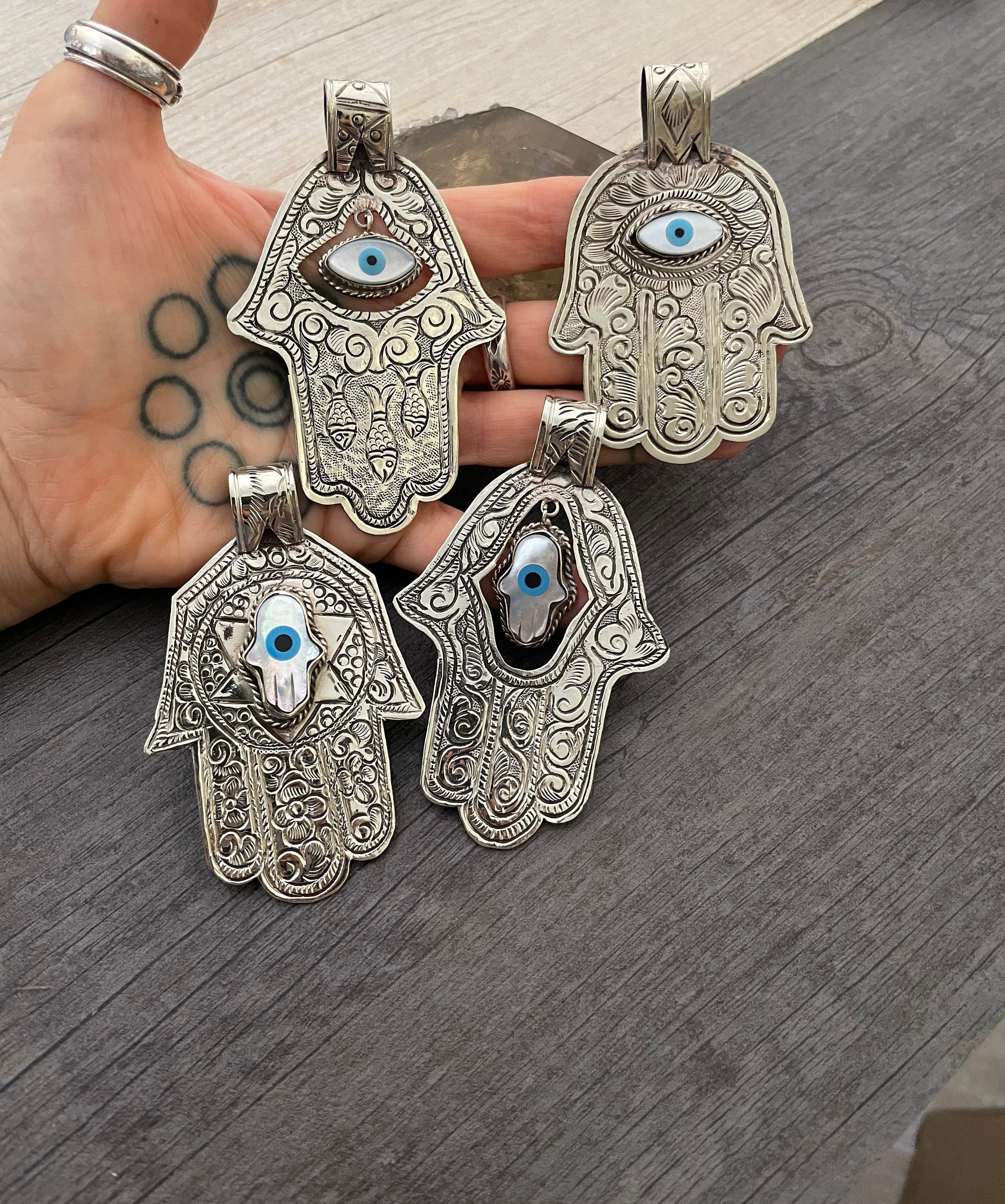 Large Hamsa Hand Pendant: Alloy Evil Eye Amulet Necklace - Etsy