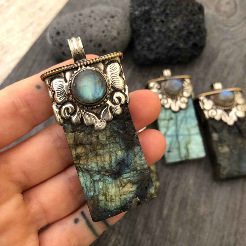 Huge Labradorite Big Stone Necklace Labradorite Pendant Purple | Etsy