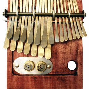 Mbira in E-flat Tuning 22 Keys - Dongonda 2 Octave Range - Juma ...