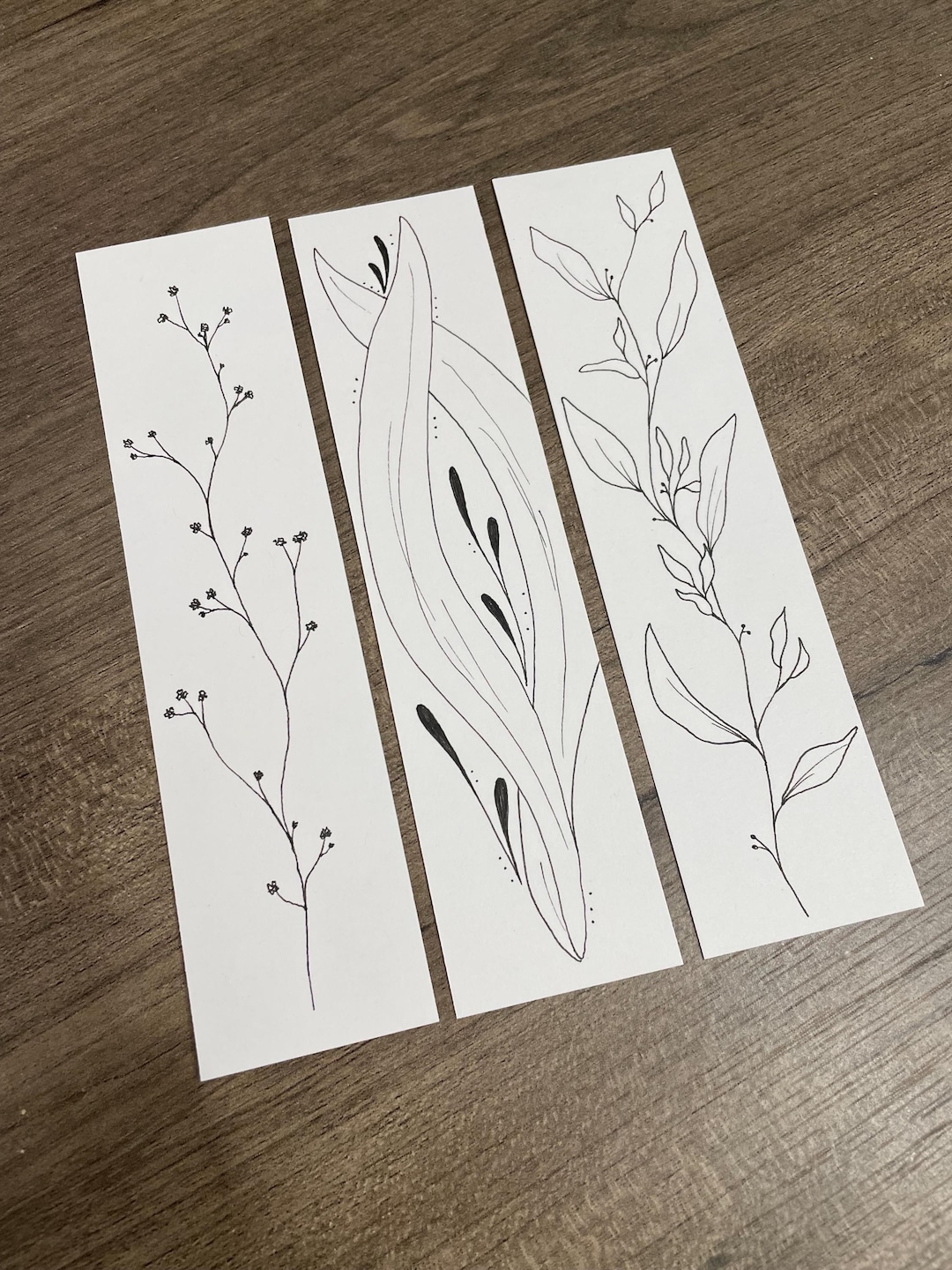 Bookmarks - Minimal Hand-drawn Ink Design - Beaded Tassel - Etsy
