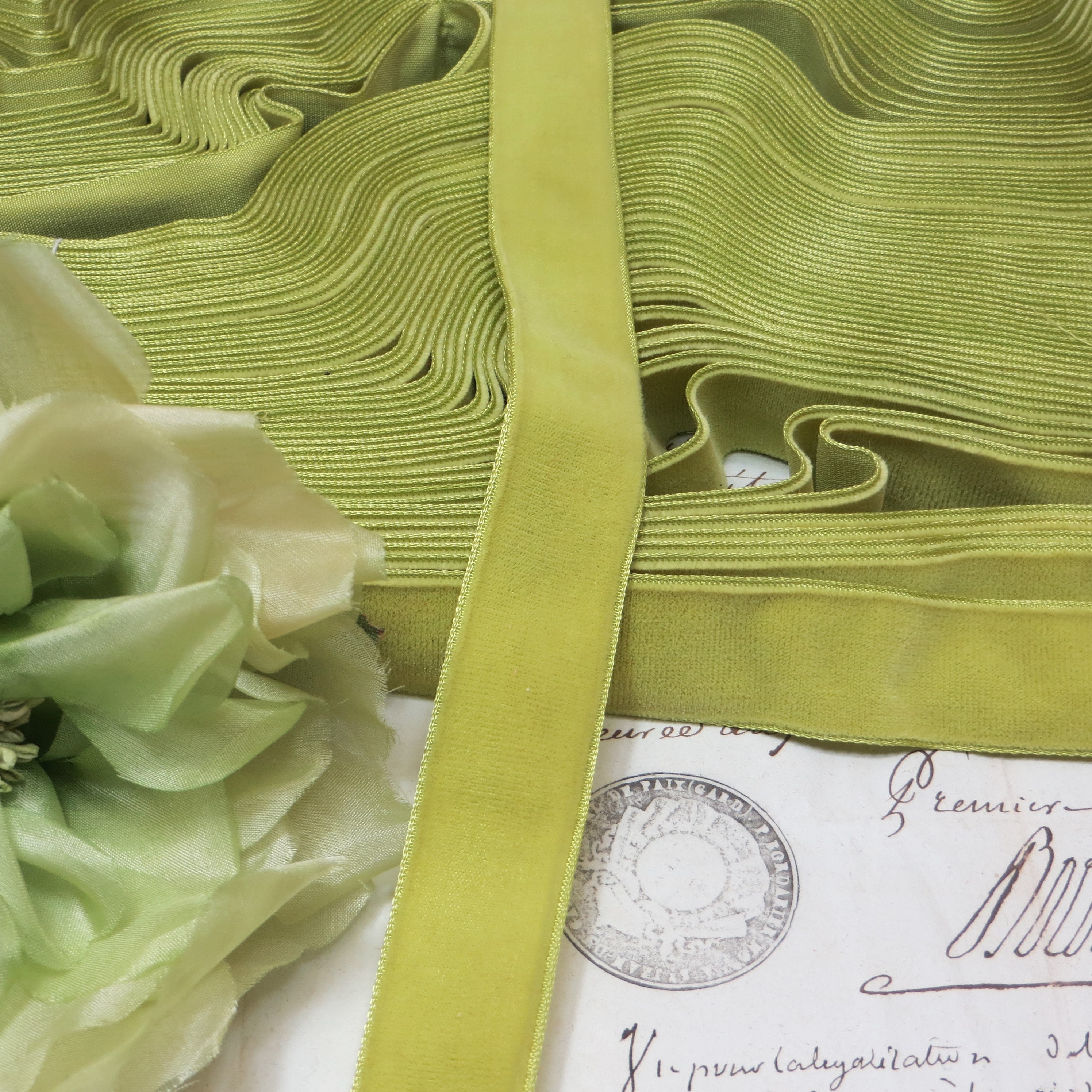 1y CHARTREUSE LIME GREEN Velvet Ribbon 7/8 tag: Antique | Etsy