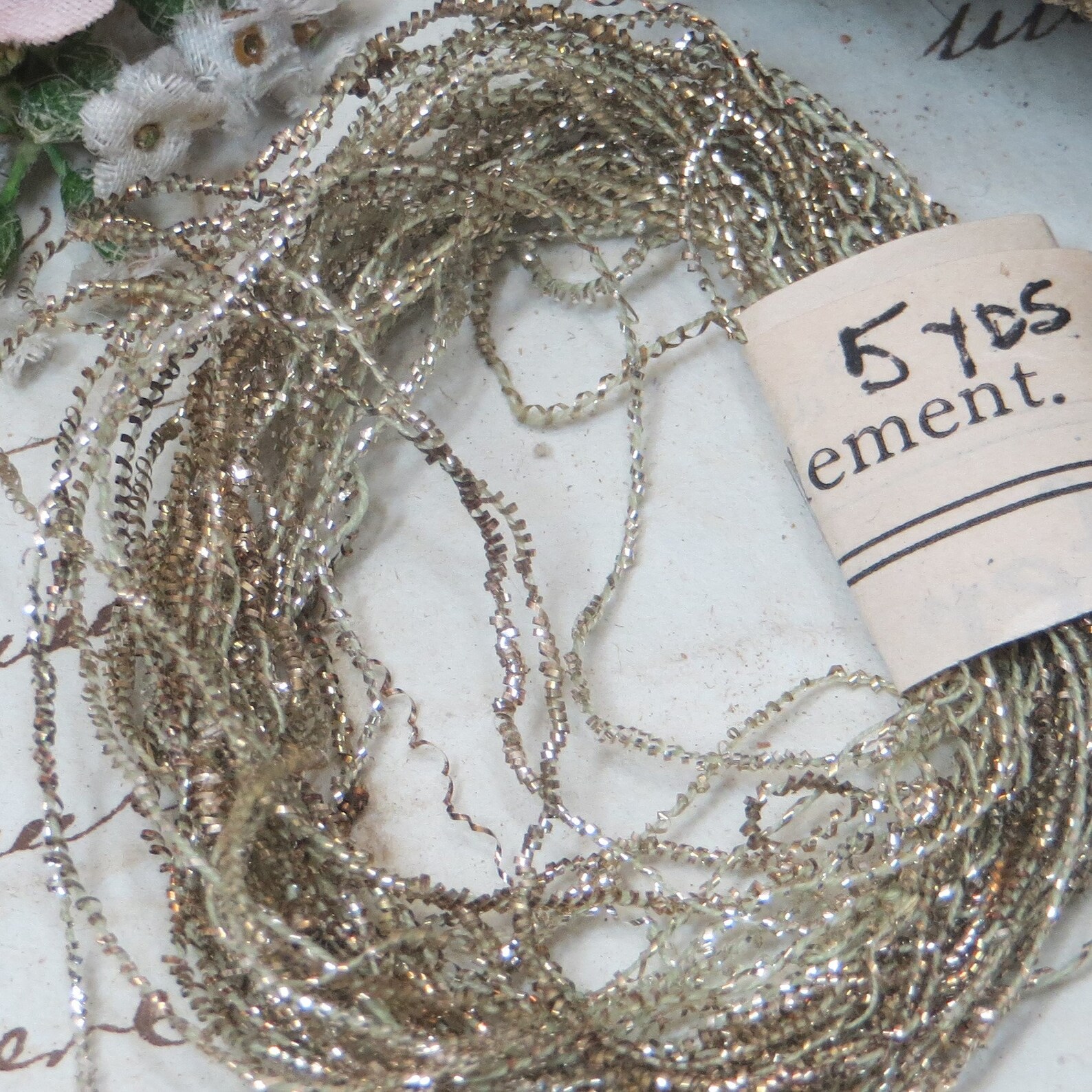 1 Spool 1920 FRENCH METALLIC SAGE Thread Tag: Metallic Floss Ombre ...