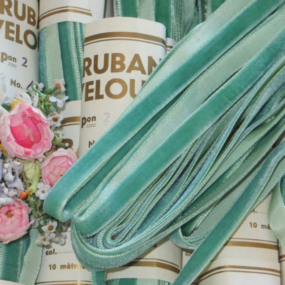1y 3/8 SEA FOAM GREEN Velvet Ribbon Antique Vintage | Etsy