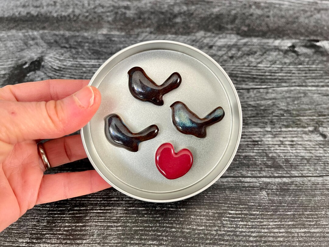 Ceramic Bird Magnets With Heart in Gift Tin Handmade Ceramic Magnets ...