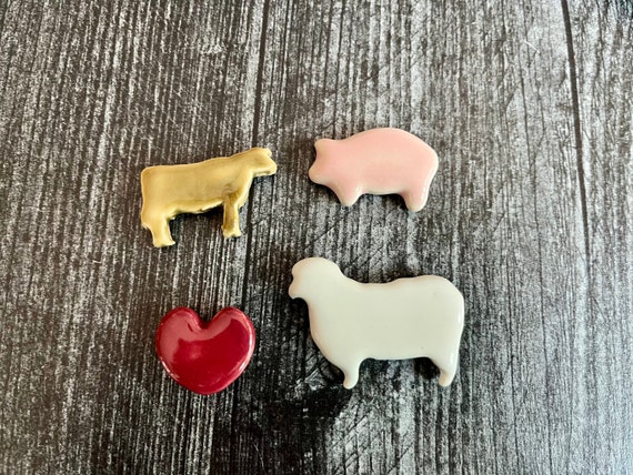 Farm Animal Magnets in Tin With Heart Handmade Ceramic - Etsy