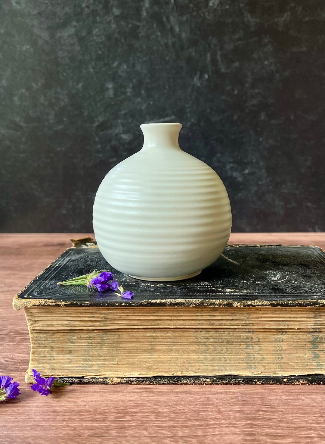 White Bud Vase Minimalist Ceramic Vase, Modern Decor, White Pottery ...