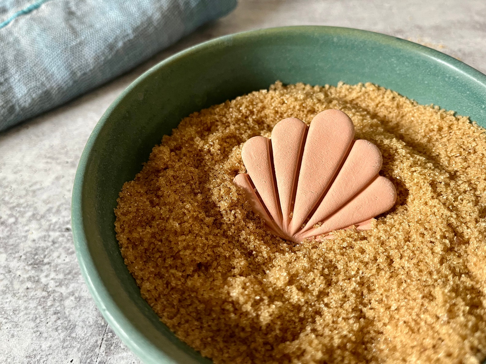 Sugar Saver/ Essential Oil Diffuser Scallop Shell Sugar - Etsy