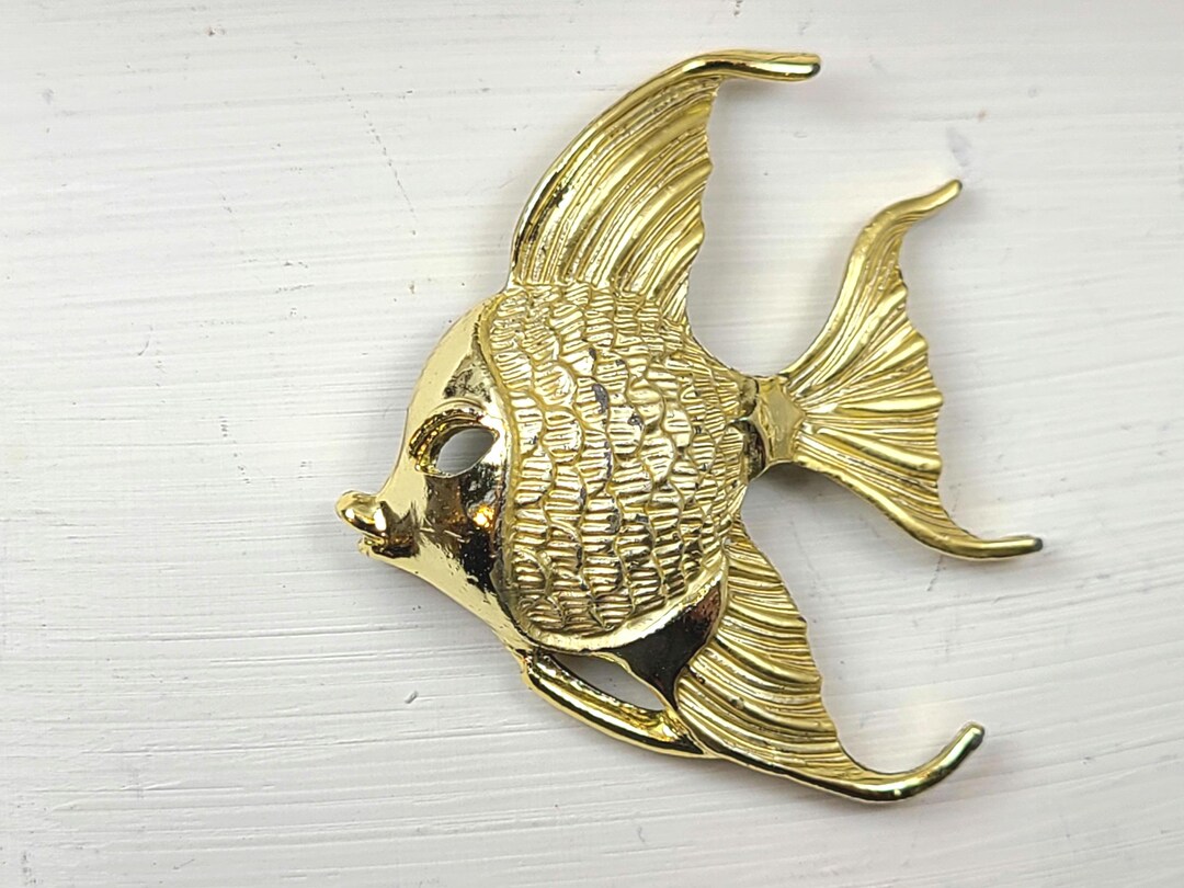 Gold Angelfish Vintage Jewelry Magnet, Shiny Gold Fish Aquarium Home ...