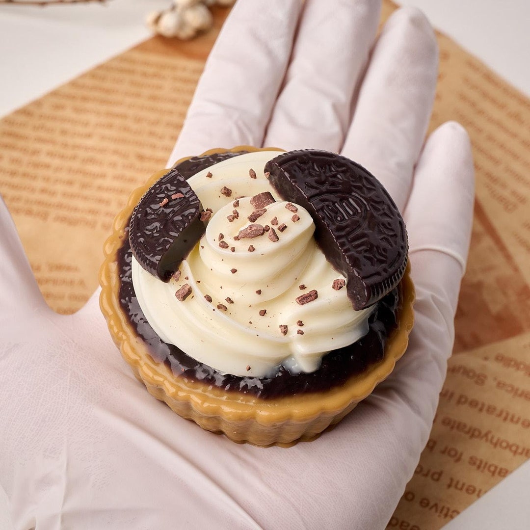 Oreo Delight Chocolate Vanilla Cupcake Taba Squishy Toy, Cute Dessert ...