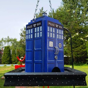 British Police Box Bird Feeder Geeky Gardener Gifts, Nerd Garden, Nerdy ...