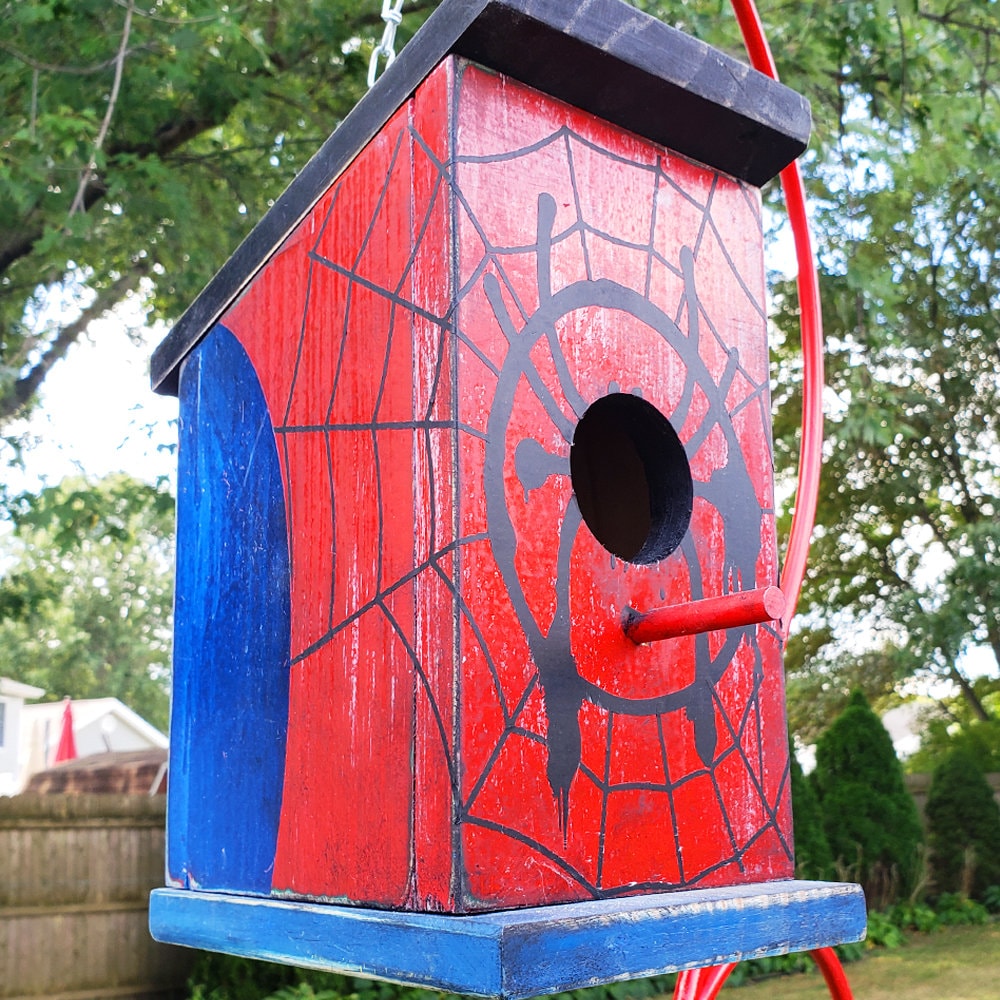 The Spidey House: Spiderman Birdhouse