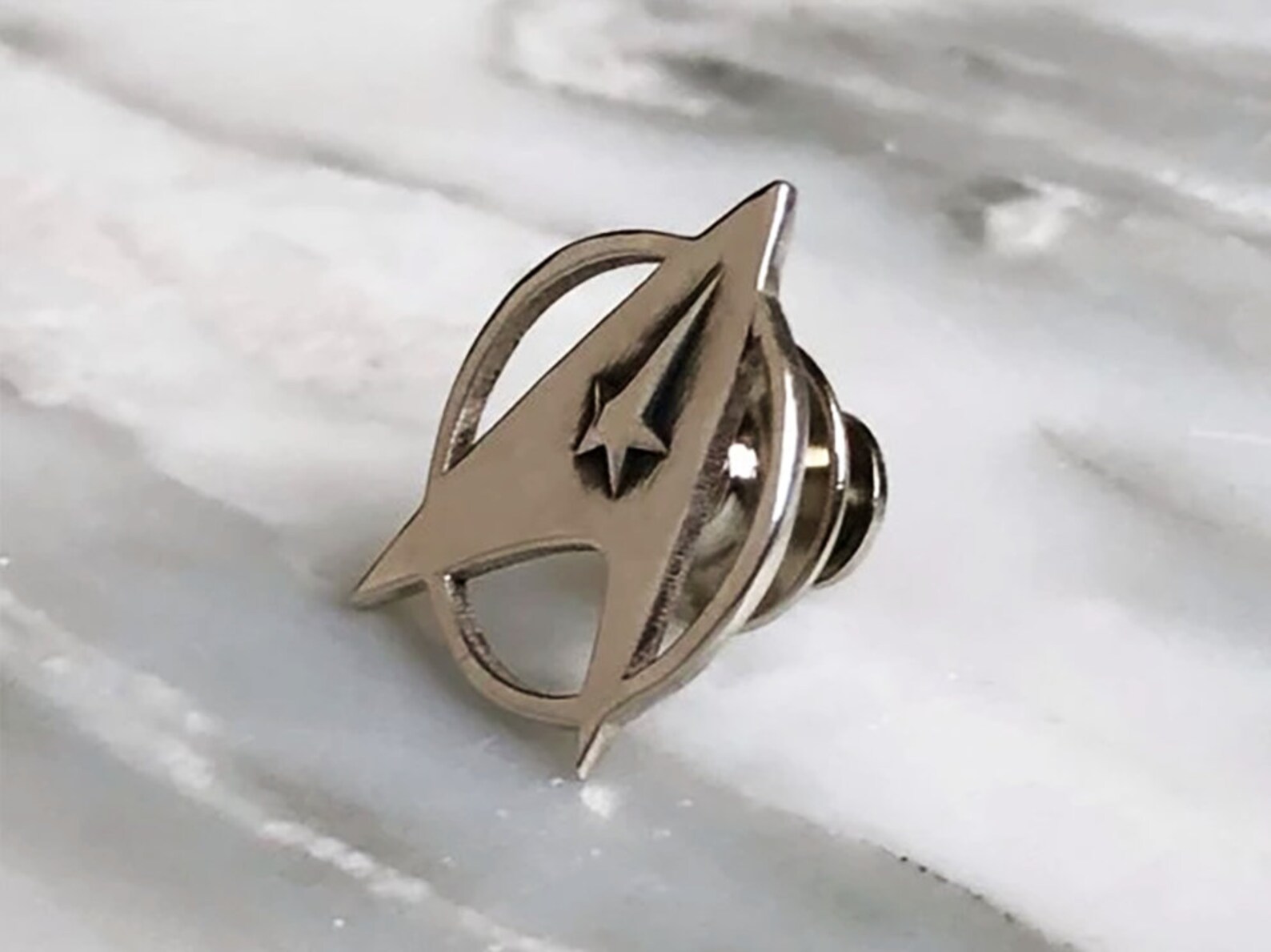 Star Trek Starfleet Lapel Pin | Trekkie Gifts, Gifts for Nerds and ...