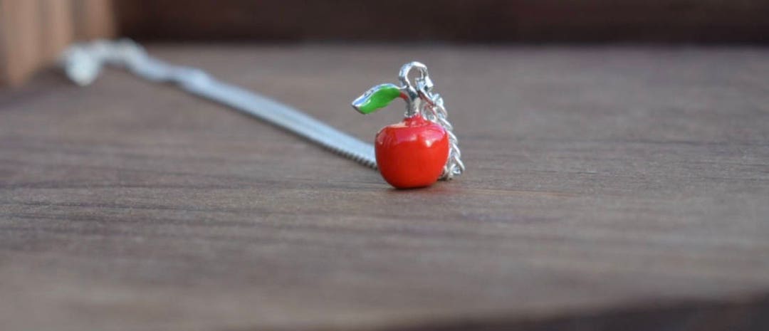 Snow White and the Seven Dwarfs Poisoned Red Apple Charm Necklace ...