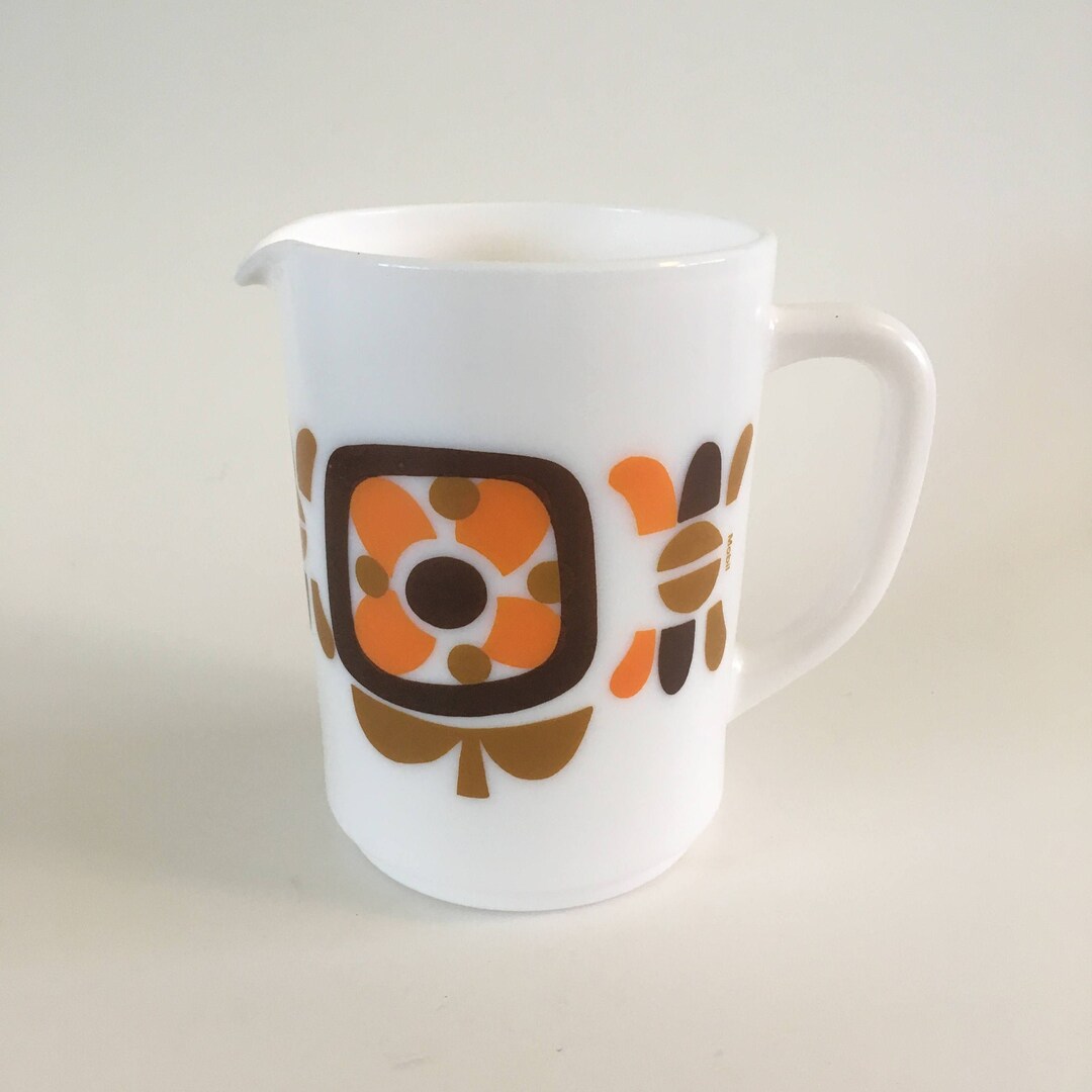 Arcopal Mobil France 1970s Milk Jug/pitcher - Etsy