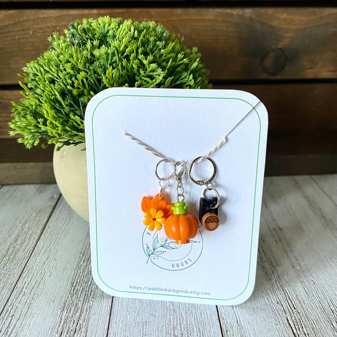 Upcycled LEGO Brick Stitch Markers | Fall LEGO Brick Progress Keepers ...