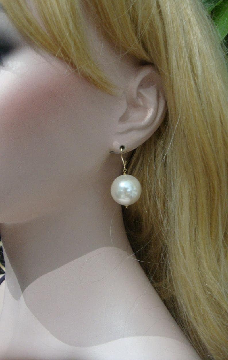 14K Gold Filled Elegant Big Round Drop Shell Pearl Earring, Lever Back ...