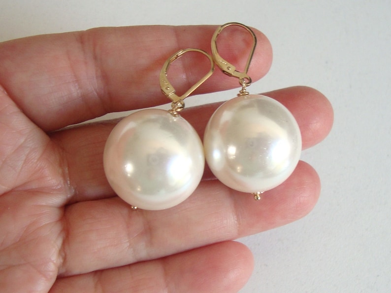 14K Gold Filled Elegant Big Round Drop Shell Pearl Earring, Lever Back ...