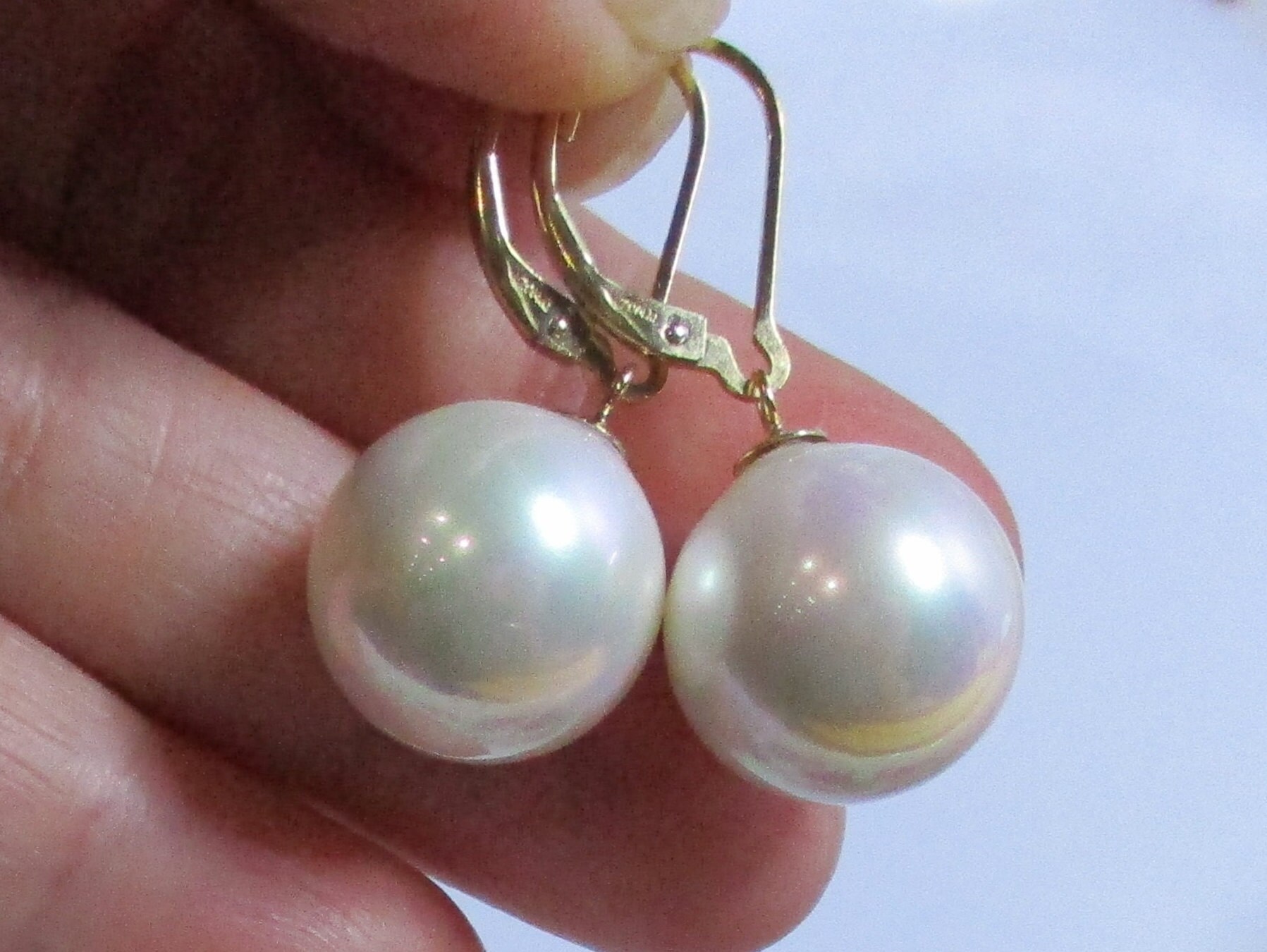 14K Gold Filled Elegant Big Round Drop Shell Pearl Earring, Lever Back ...