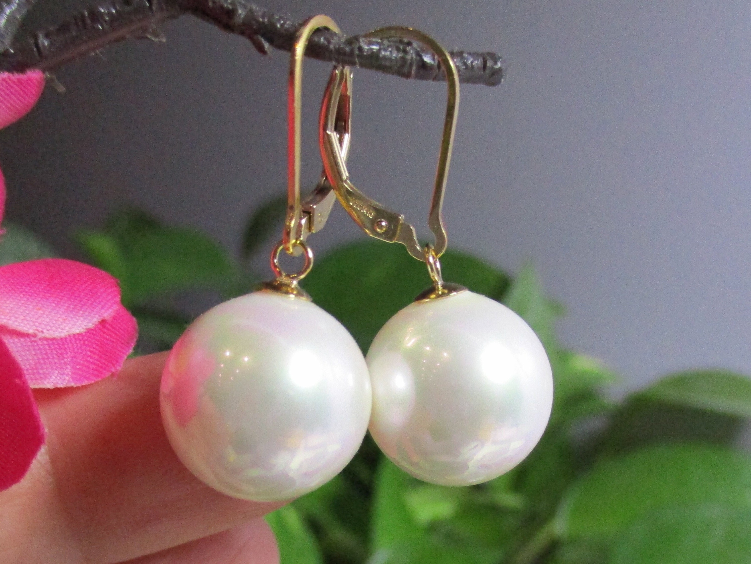 14K Gold Filled Elegant Big Round Drop Shell Pearl Earring, Lever Back ...